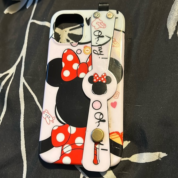 Disney | Cell Phones & Accessories | Iphone 2 Mini Phone Case Minnie ...
